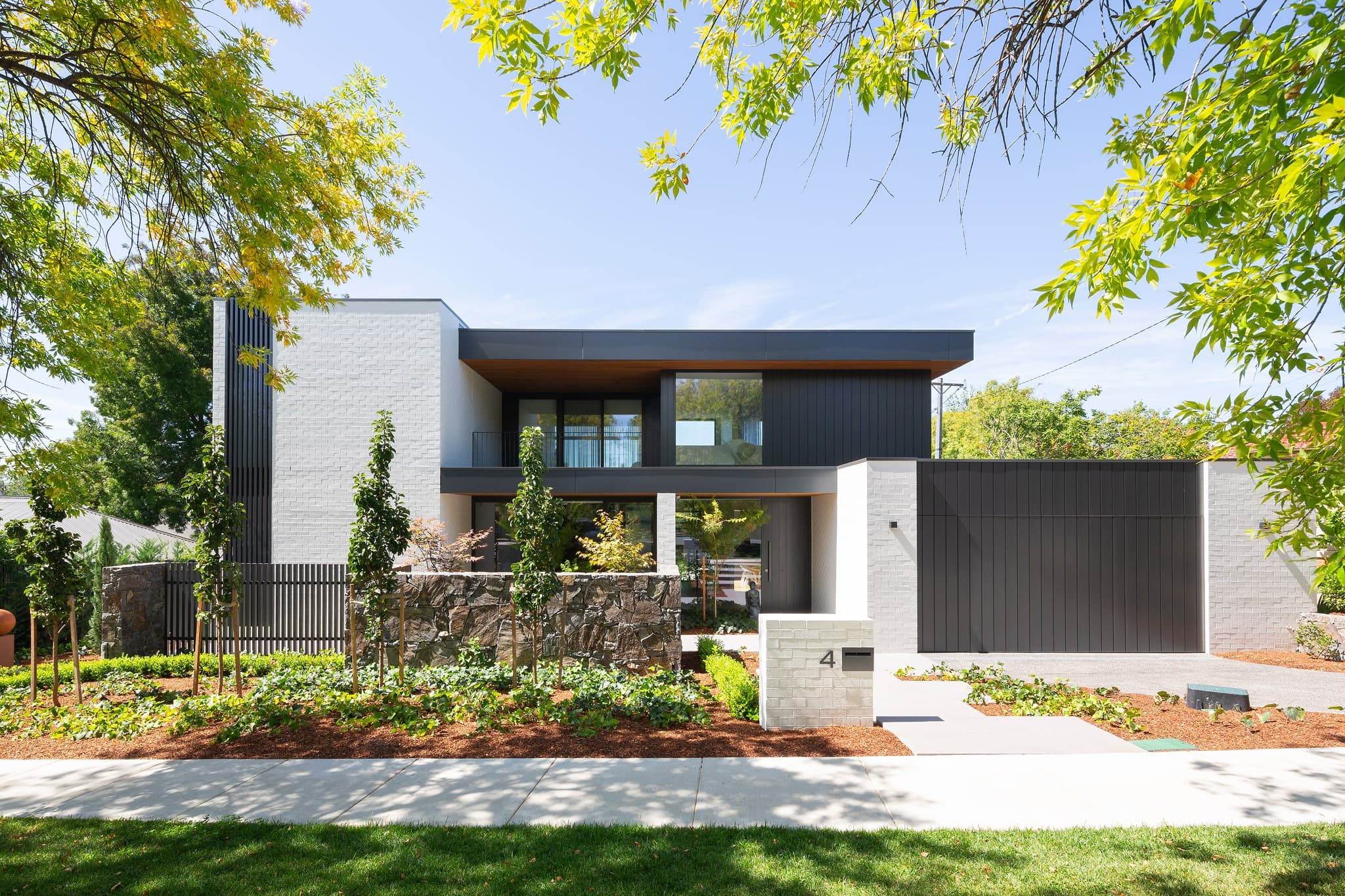 Status Living - Status Living