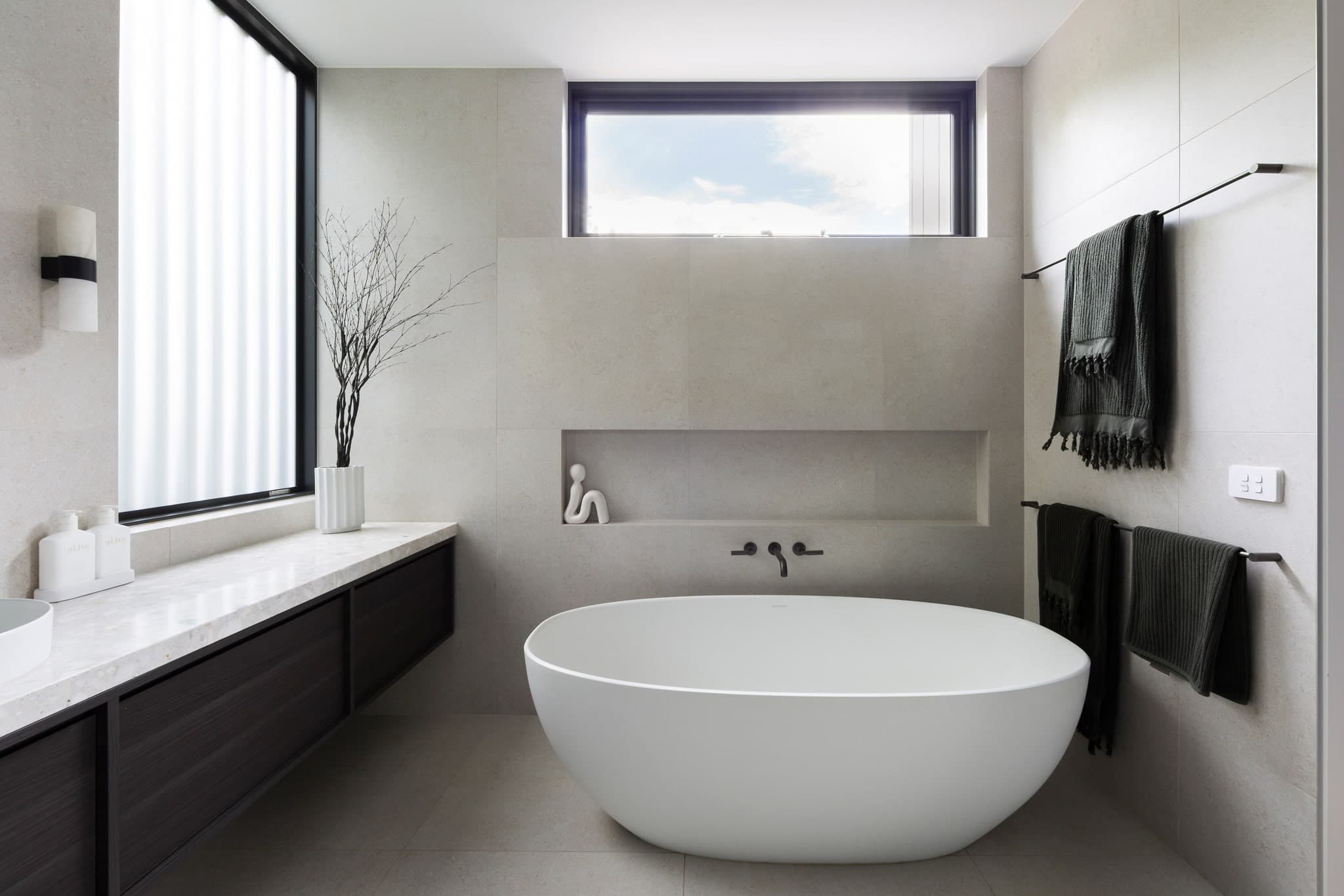 Status Living - Status Living