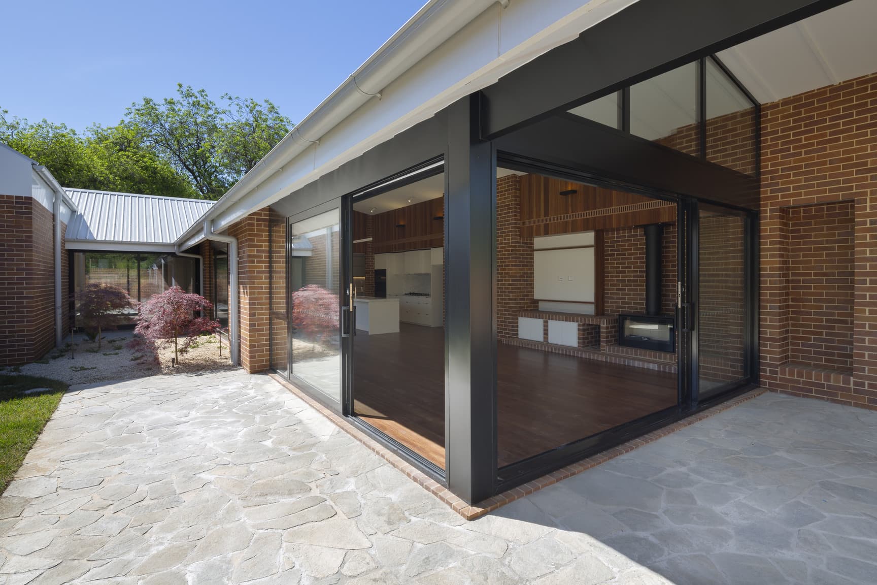 Status Living - Status Living