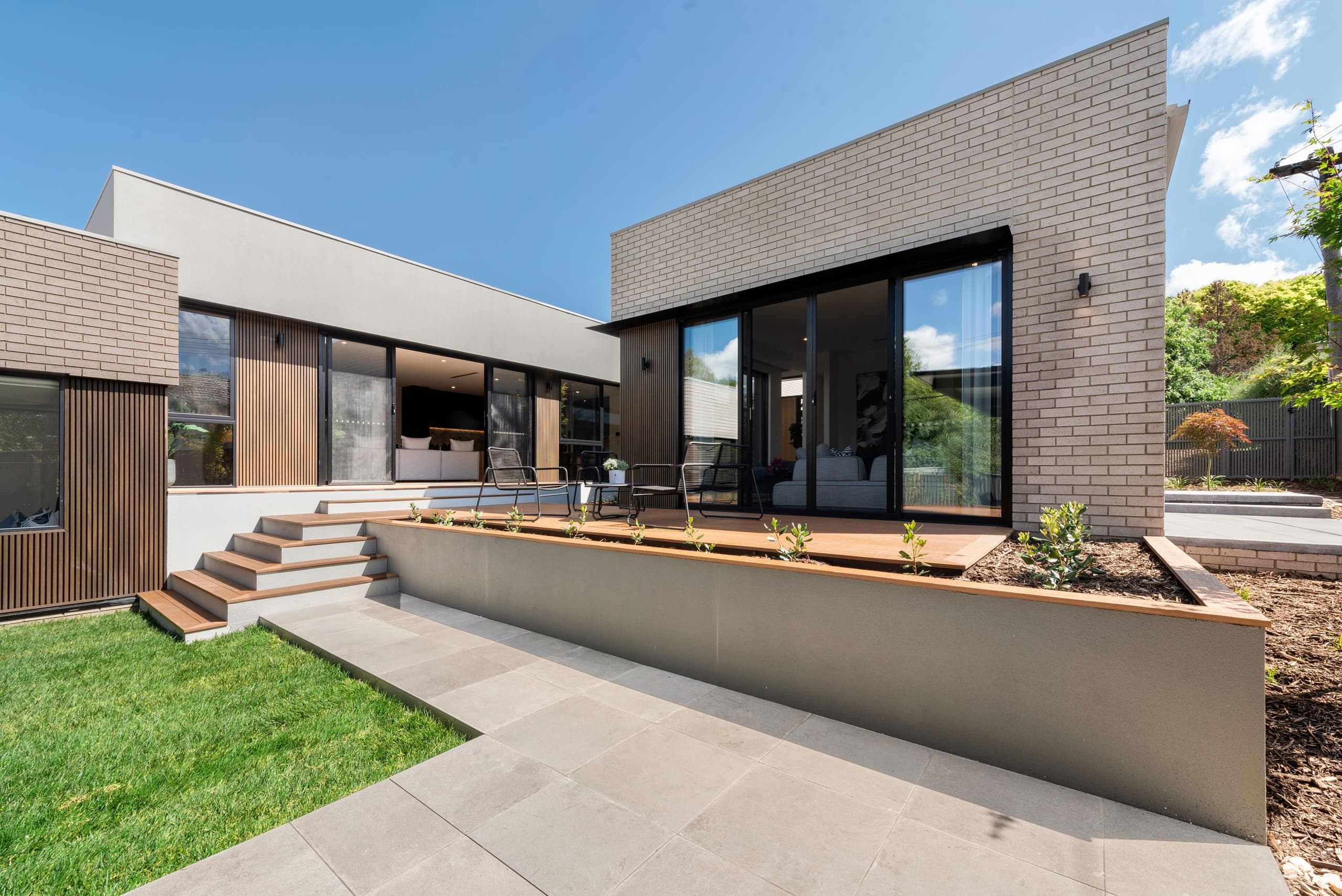 Status Living - Status Living